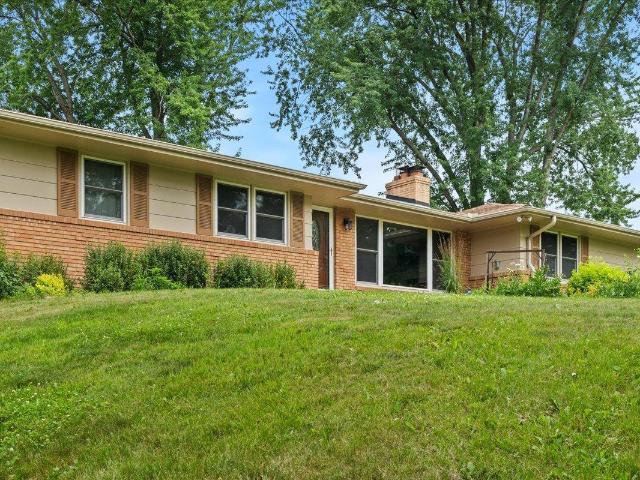 2300 Oakwood Drive