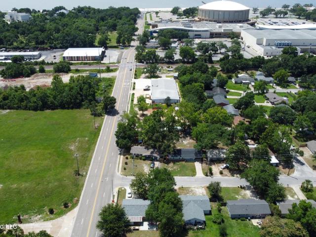 2300 Arbor Drive