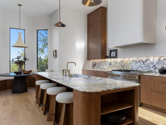 2300 Barton Creek Blvd # 15