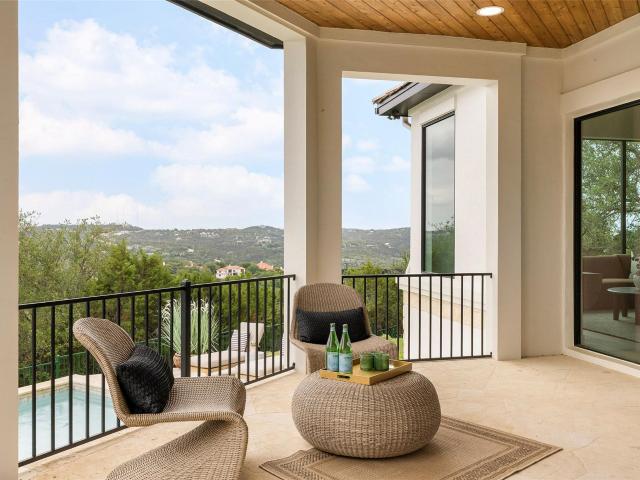 2300 Barton Creek Blvd # 15