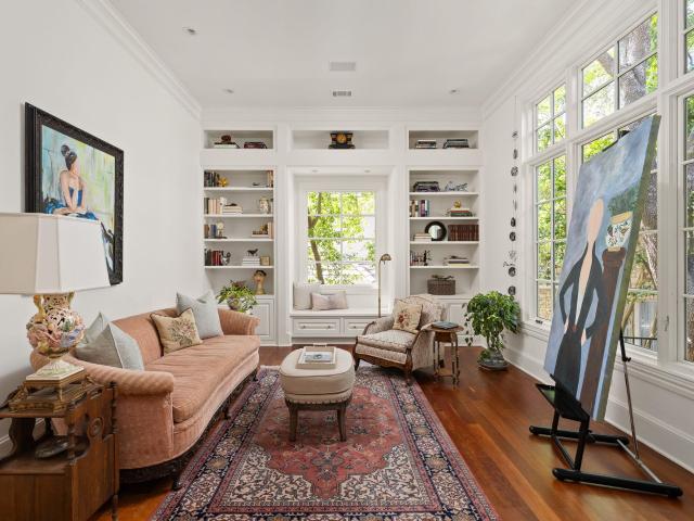 2300 Barton Creek Blvd # 27