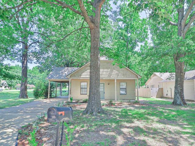 2300 Biltmore Cove