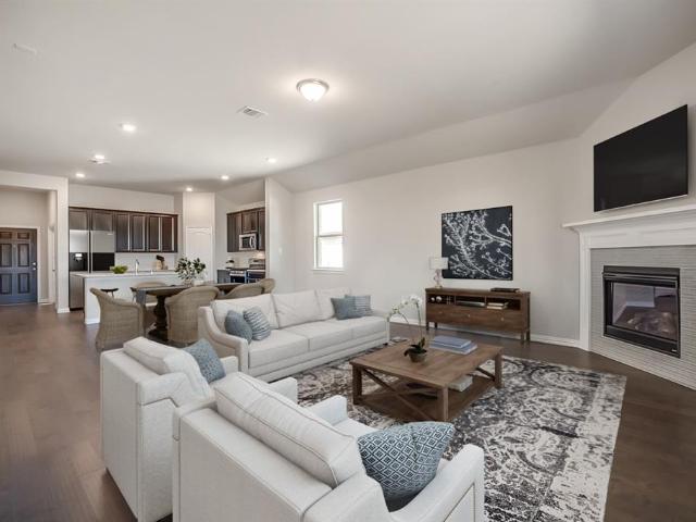 2300 Briarbrook Drive