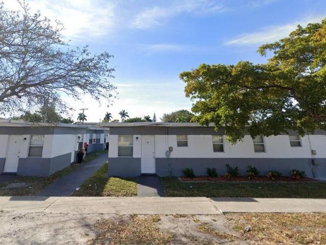 2300 Douglas St, Hollywood, FL 33020 | MLS #A11551