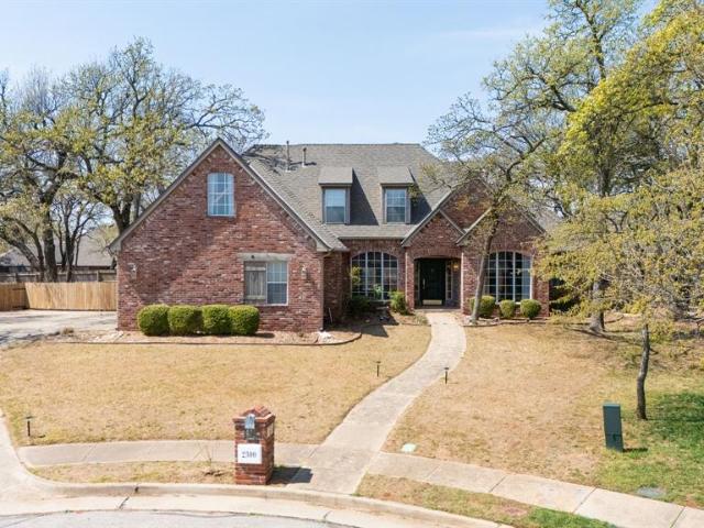 2300 Foxwood Circle
