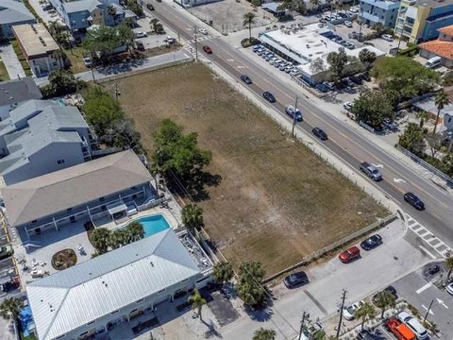 2300 Gulf Blvd, Indian Rocks Beach, FL 33785