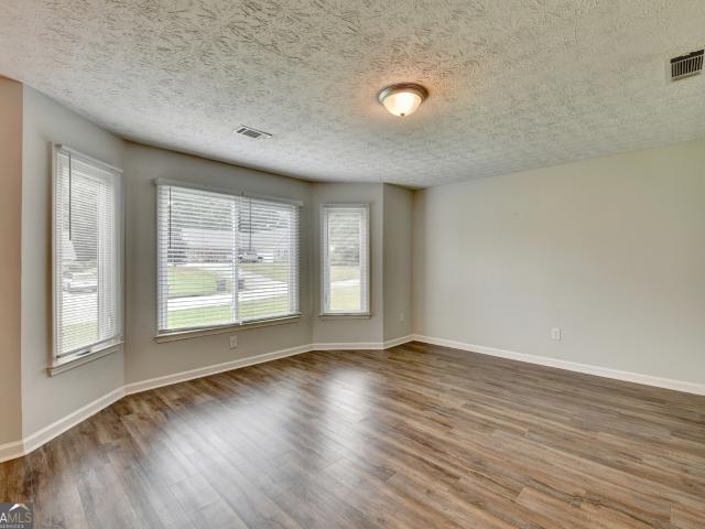 2300 Huntington Drive