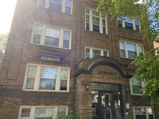 2300 Harriet Ave