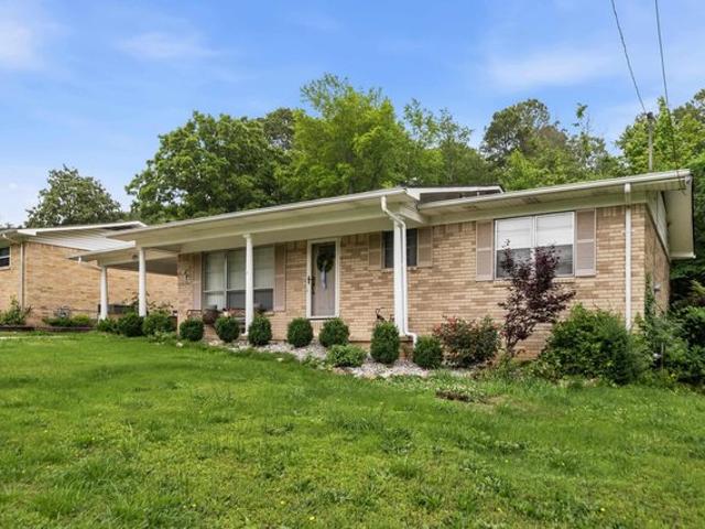2300 Hobson Ave, Hot Springs, AR 71913