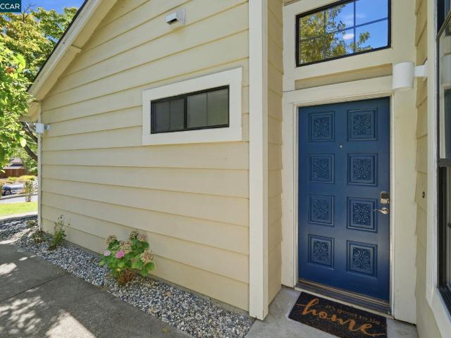 2300 Lake Park Ct