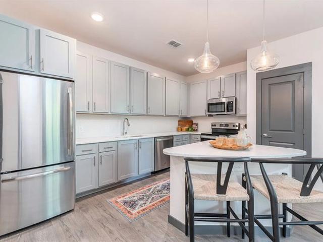 2300 Laurel Rd E, North Venice, FL 34275