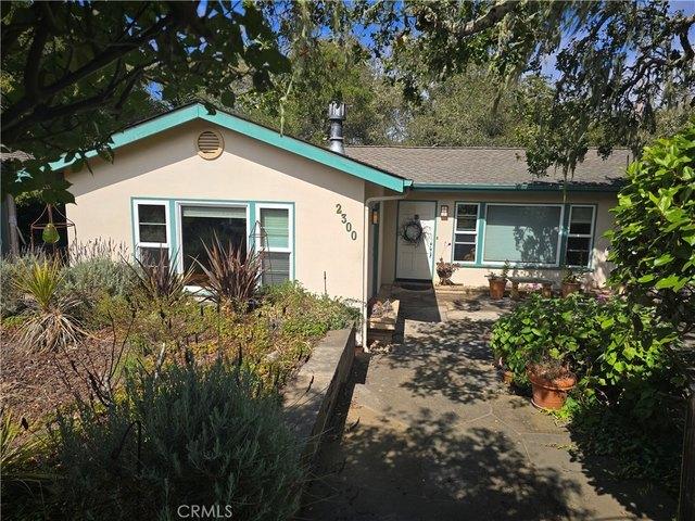 2300 Pineridge Dr, Cambria, CA 93428