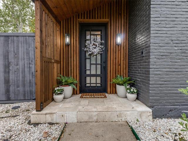 2300 Regal Road