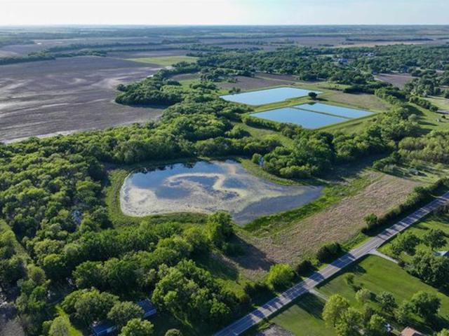 2300 Road F5, Americus, KS 66835