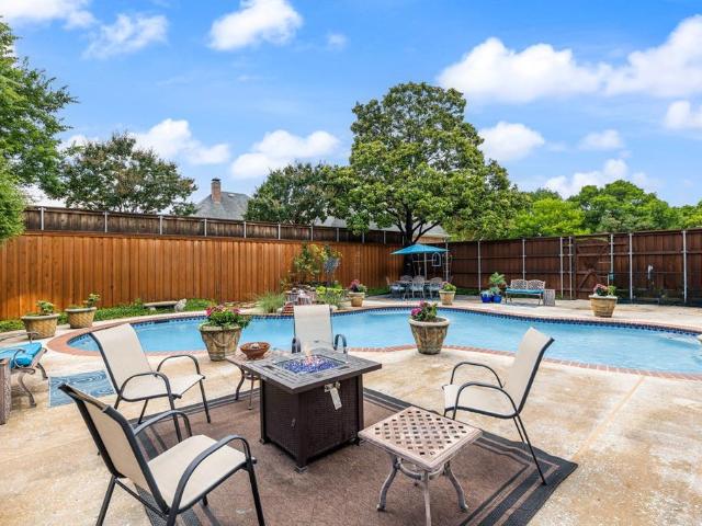 2300 Serenity Lane