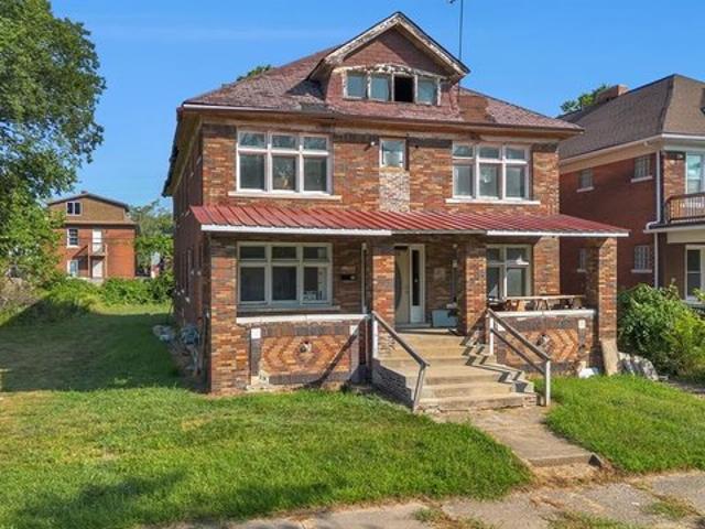 2300 W Buena Vista St, Detroit, MI 48238