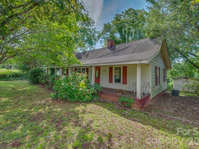 2300 Whitesides Road