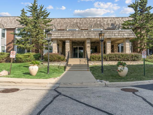 2300 Windsor Mall Court # 2E