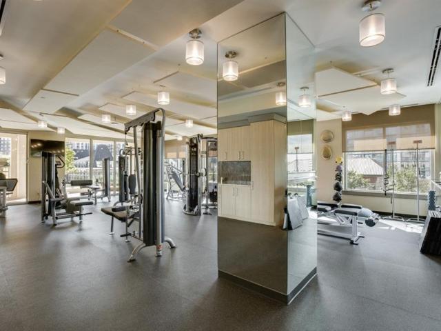 2300 Wolf Street # 18A