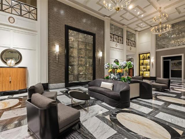 2300 Wolf Street # 8A