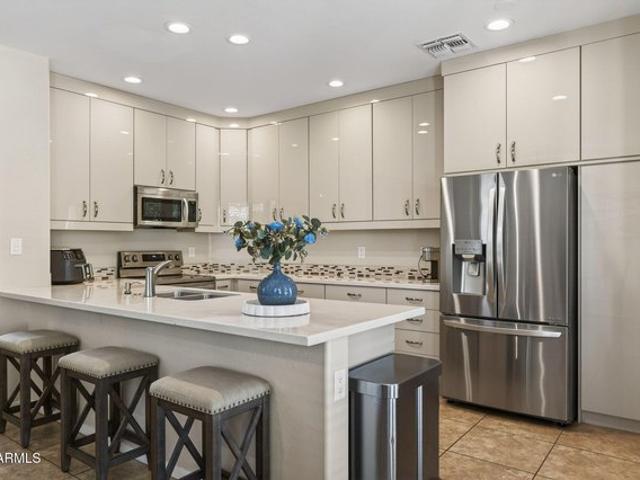23014 W Lasso Ln, Buckeye, AZ 85326