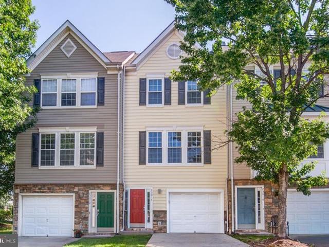23014 Fontwell Sq, Sterling, VA 20166