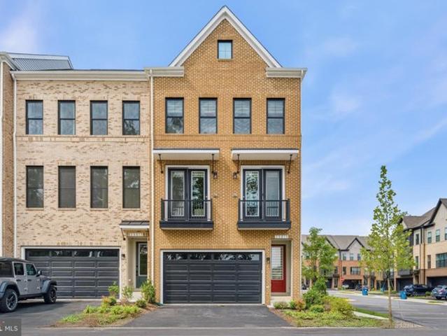 23015 Blue Eagle Ter, Brambleton, VA 20148
