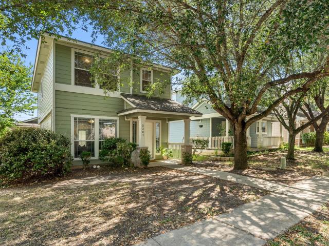 2301 Melissa Oaks Ln