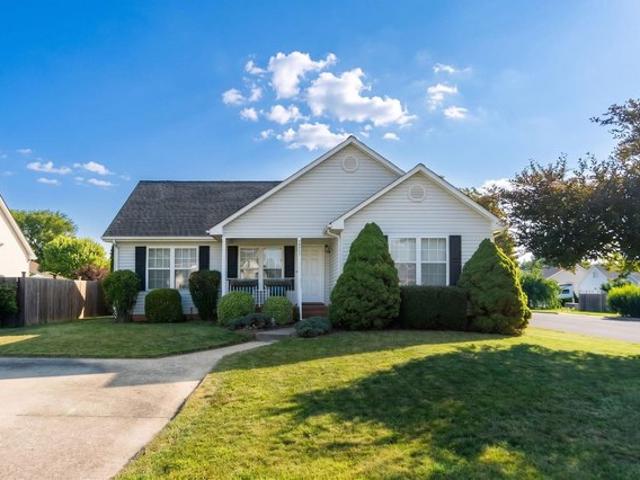 2301 Monroe St, Waynesboro, VA 22980