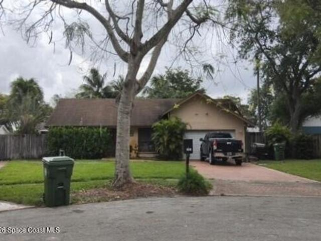 2301 NW 102nd Ave, Pembroke Pines, FL 33026