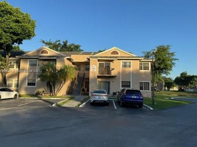 2301 NW 96th Terrace #16H, Pembroke Pines, FL 33024