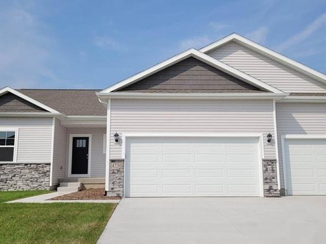 2301 Butler Dr, Adel, IA 50003
