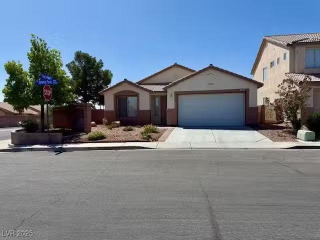 2301 Bahama Point Ave, North Las Vegas, NV 89031 MLS #2693398