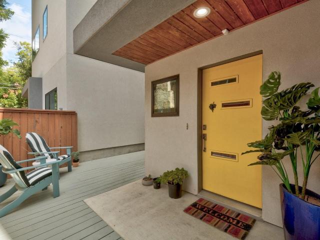 2301 Bluebonnet Ln # 2