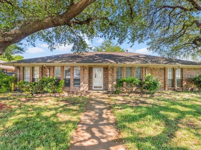 2301 Claridge Cir, Plano, TX 75075 | MLS #21234