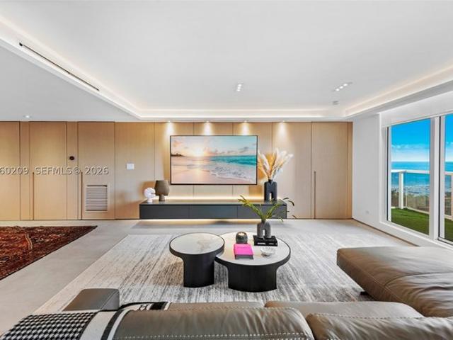 2301 Collins Ave Apt 1004, Miami Beach, FL 33139