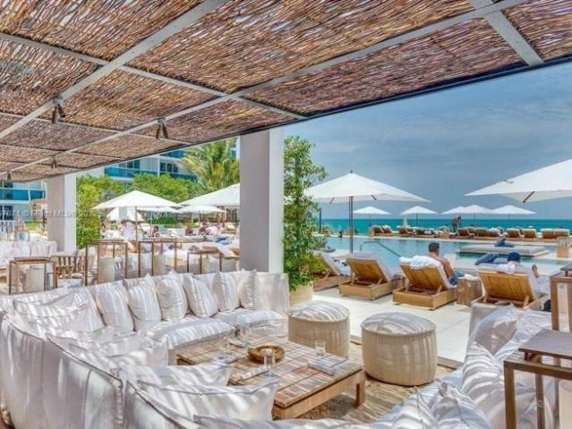 2301 Collins Ave #1012 Miami Beach, FL 33139