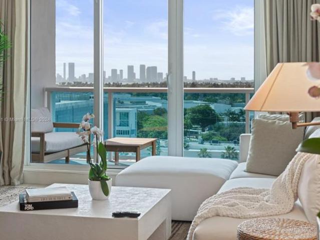 2301 Collins Ave #1034, Miami Beach, FL 33139