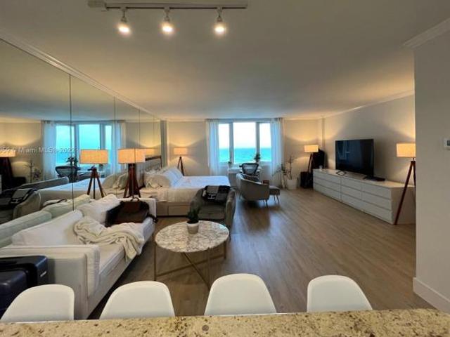 2301 Collins Ave #842 Miami Beach, FL 33139