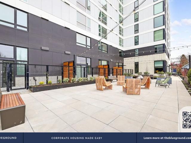 2301 East Union Street 1 Bedroom Apartment for Rent at 2301 E Union St #740, Seattle, WA 98122 Mann