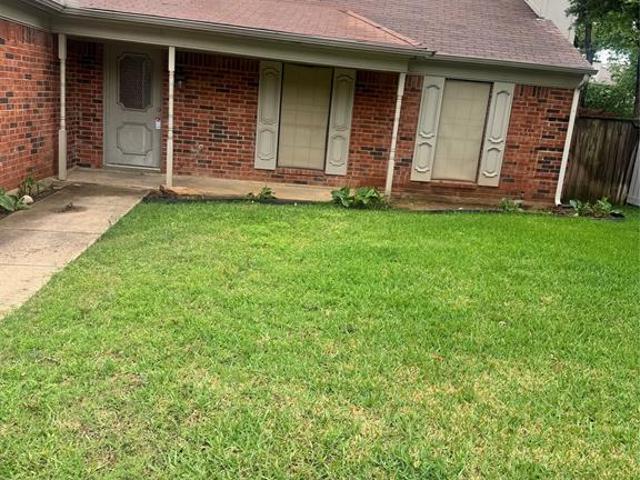 2301 Holly Dr, Euless, TX 76039 | MLS #21229 | Compass