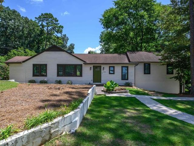 2301 Jacobs Rd, Vestavia Hills, AL 35216