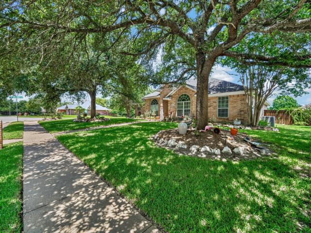 2301 Kuykendall Circle