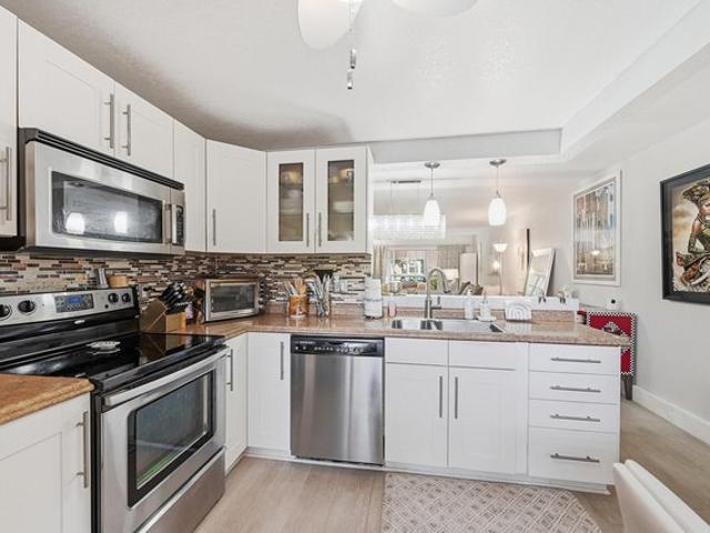 2301 Lucaya Ln Apt M2, Coconut Creek, FL 33066