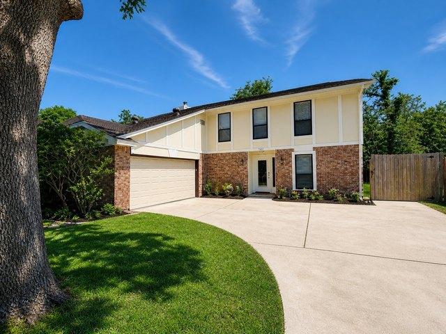 2301 Lees Ct, League City, TX 77573