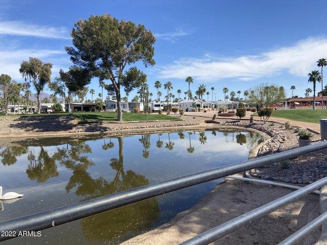 2301 S Seminole Dr Unit 301, Apache Junction, AZ 85119