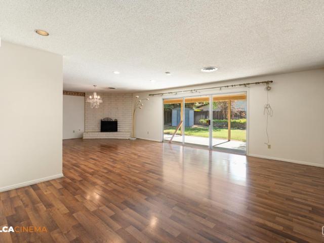 2301 Scarborough Lane
