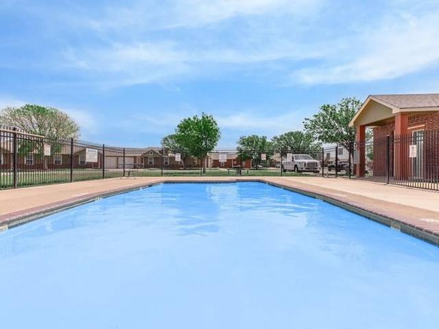 2301 Seth Ln, Amarillo, TX 79108