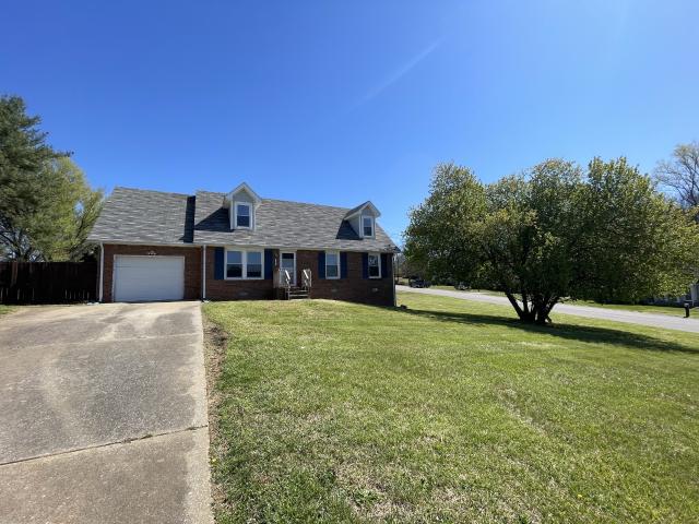 2301 Sherwood Hills Ct