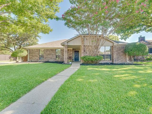 2301 University Dr, Rowlett, TX 75088